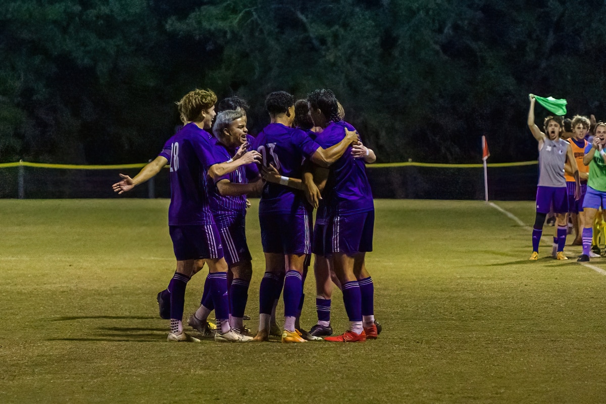 10/8/2022 UMHB Men's Soccer vs HPU | Photography by Russell Marwitz