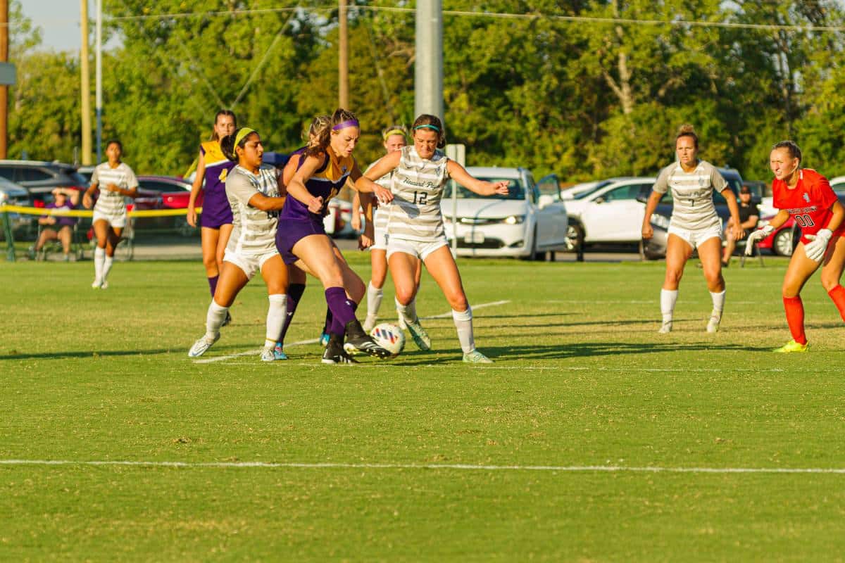10/8/2022 UMHB Women's Soccer vs HPU | Photography by Russell Marwitz